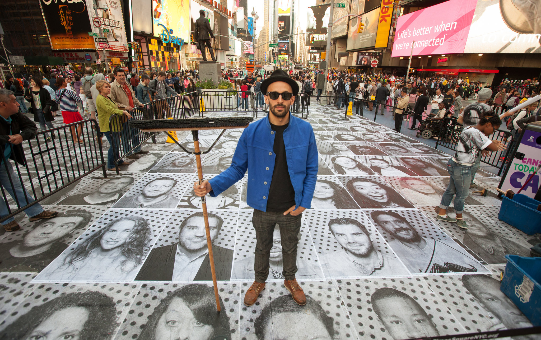 Street Artist JR Has the Largest Art Gallery in the World - Khaleejesque